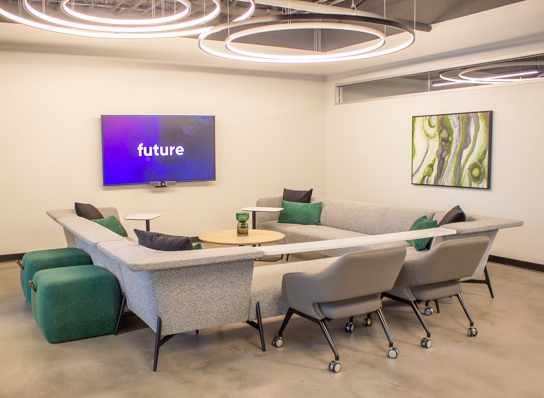 Medium Workspaces | ELB US